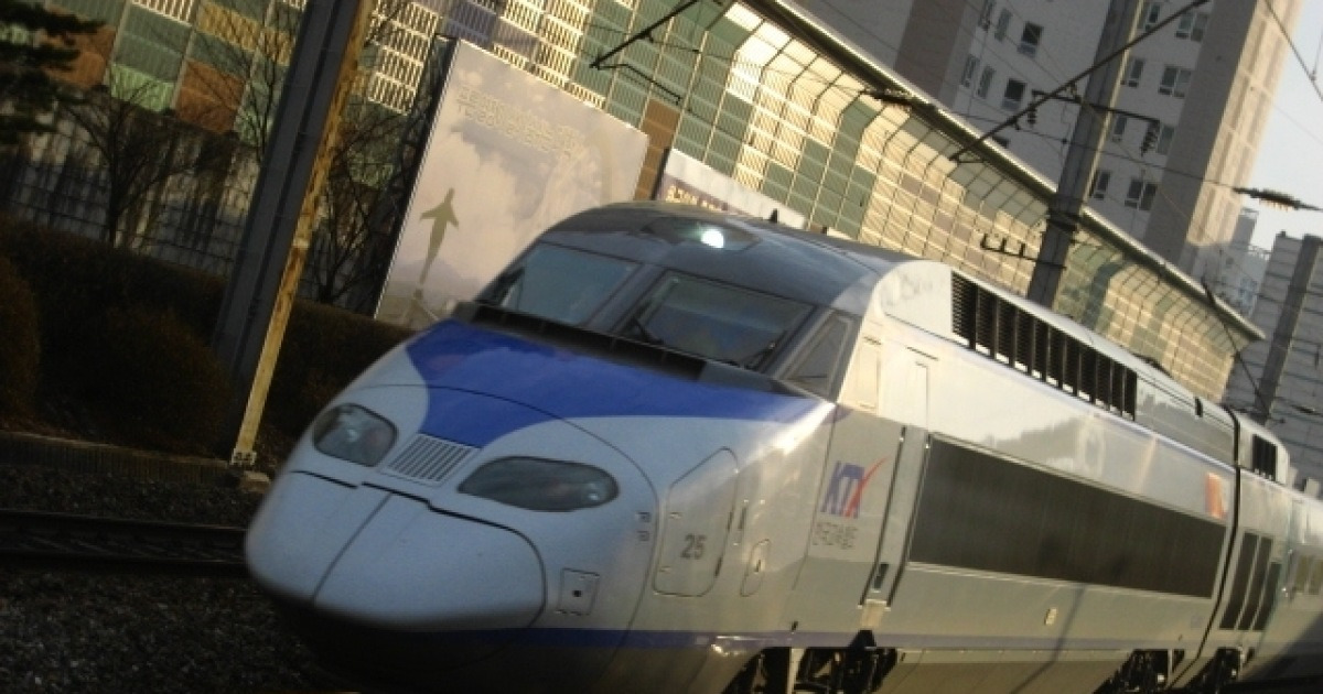 [Newsmaker] Korail accused of overstating KTX safety