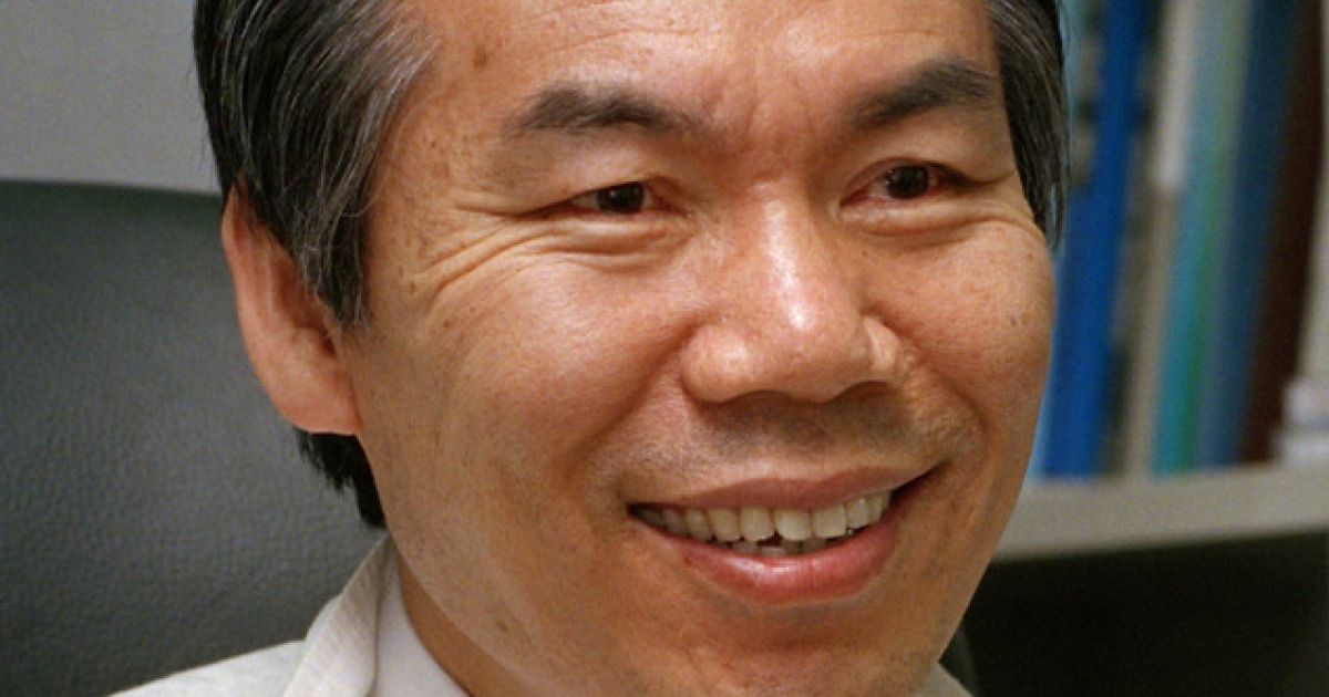 'Smile therapy' professor Hwang Soo-kwan dies