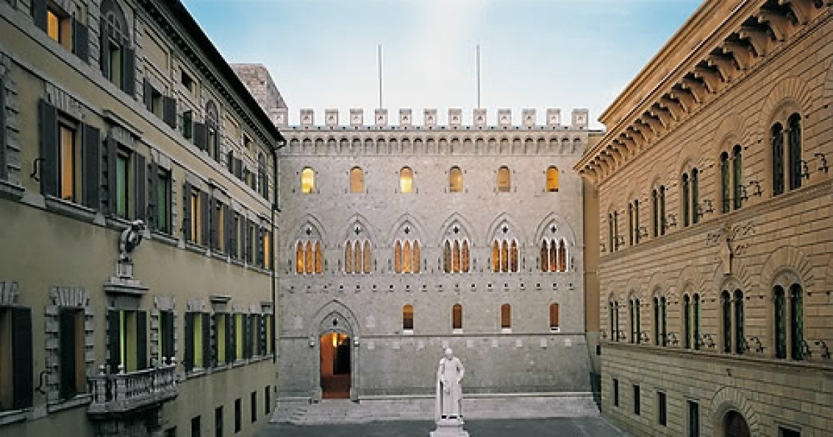 ITALY ECONOMY BANKING