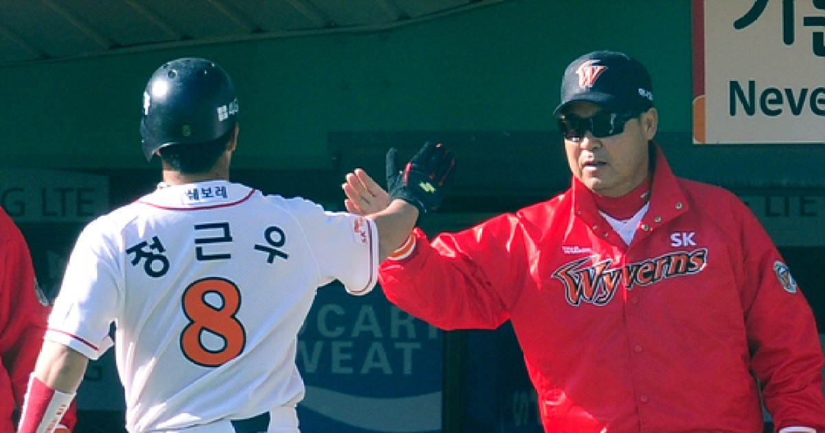 'WBC 4총사' 빠진 SK, 오키나와 캠프 화두는 '젊은 피 성장'