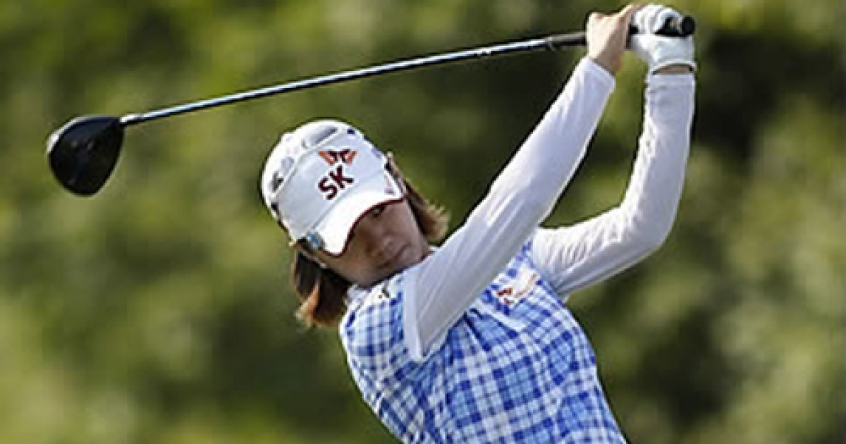 LPGA 위민스챔피언스 2R-최나연 공동 2위 도약