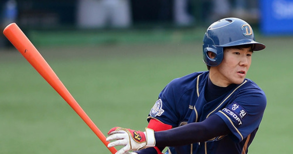 '박민우 4안타 맹타' NC, LG에 역전승