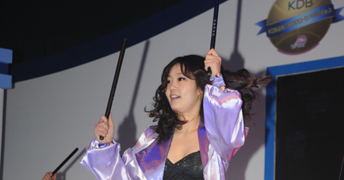 [WKBL] WKBL 선수단 난타