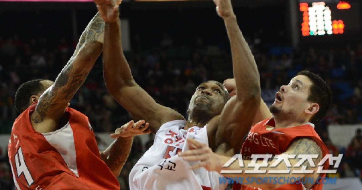 SK-KGC, 전쟁의 승패를 가를 키맨은 키브웨