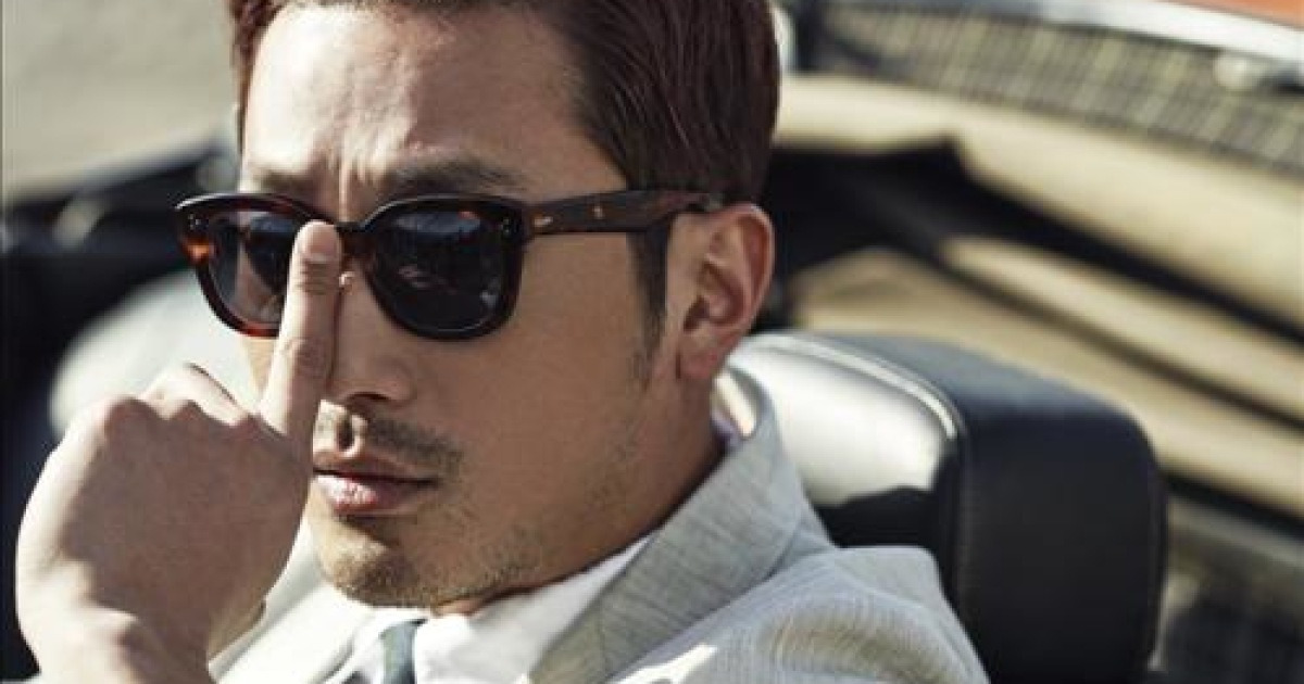 하정우, LG패션 TNGT 전속 모델