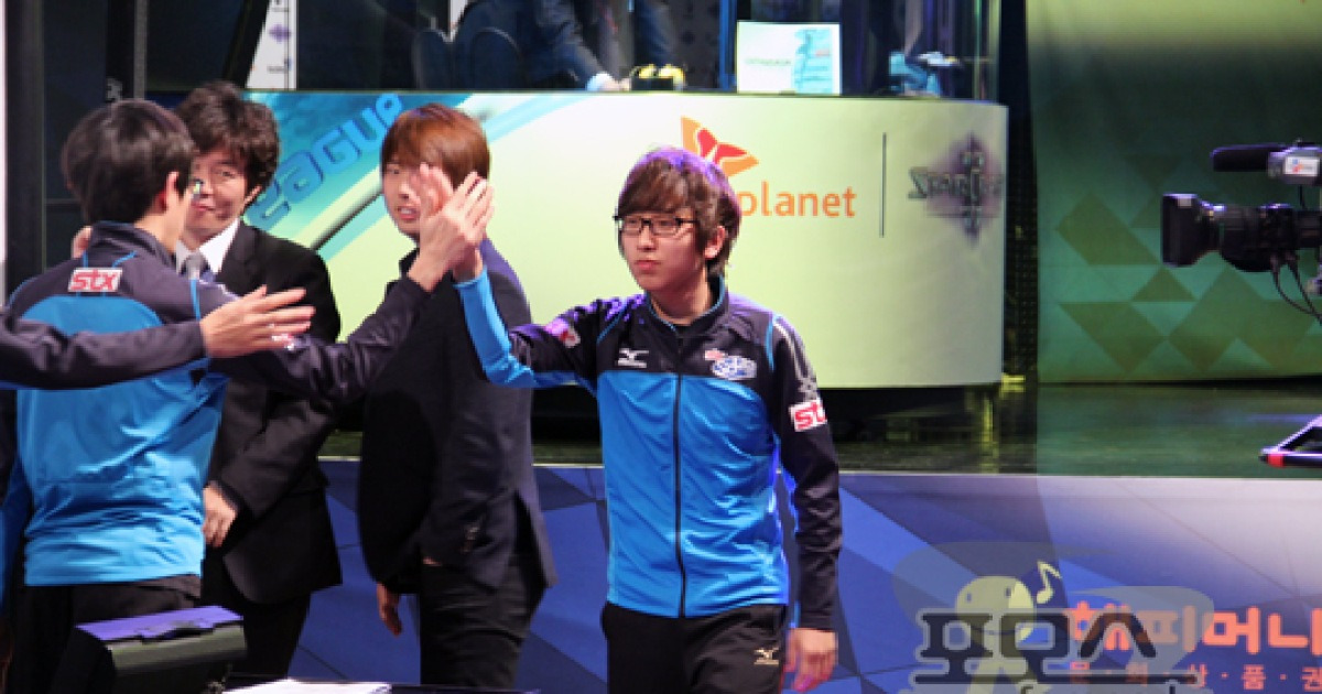 [SK플래닛]STX 조성호, 타이밍 러시 성공시키며 경기 마무리(6세트)