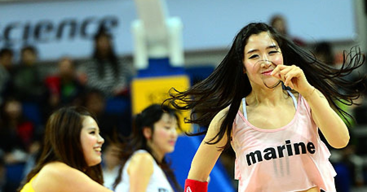 모비스 치어리더 '챔프전 3연승을 위해~'[포토]