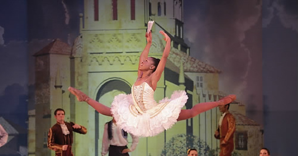 SOUTH AFRICA FEATURE PACKAGE TOWNSHIP BALLET