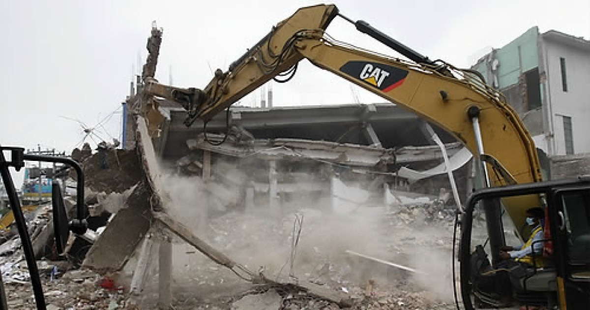 BANGLADESH BUILDING AFTERMATH