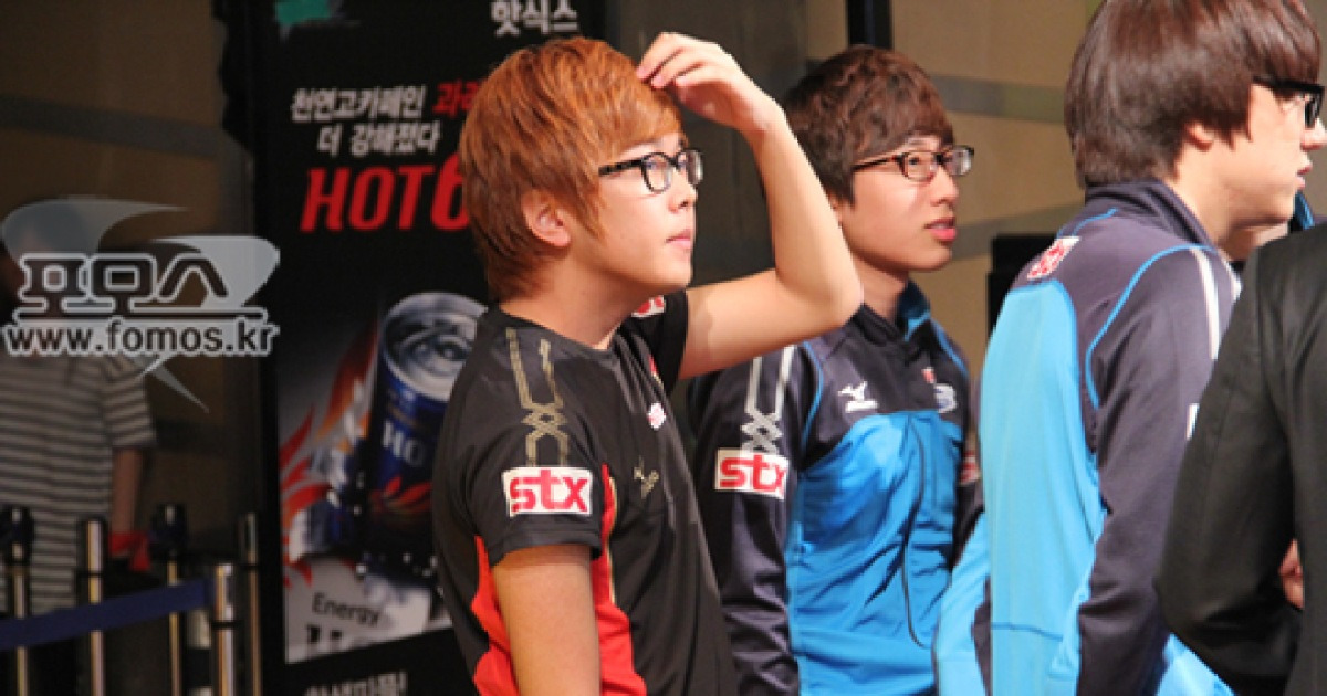 [SK플래닛]STX 신대근, "이게 바로 저그로 프로토스를 상대하는 법!"(3세트)