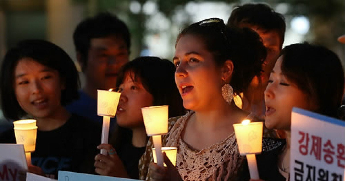 SOUTH KOREA NORTH KOREA DEFECTORS
