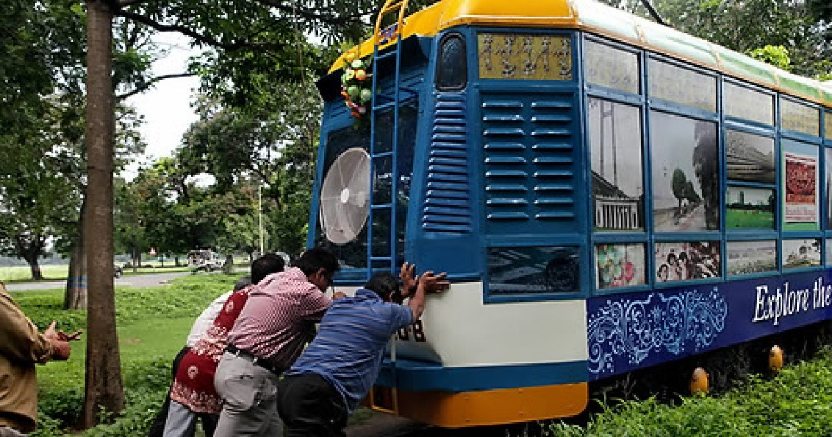 INDIA HERITAGE TRAM
