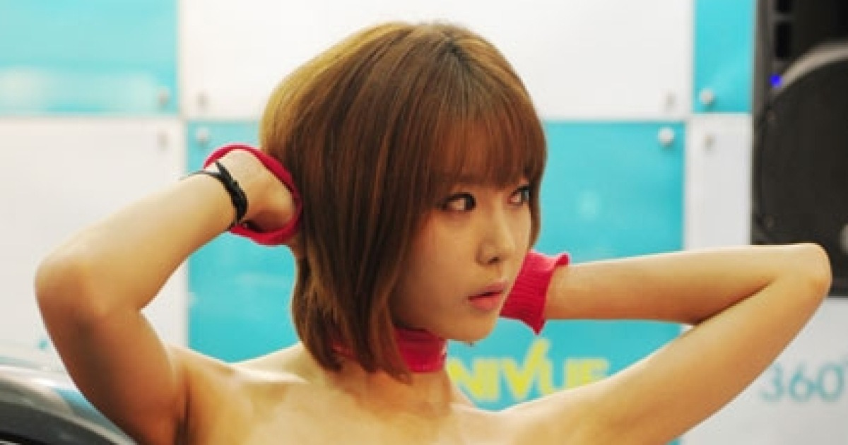 [포토] '2013서울오토살롱' FX걸 허윤미 빛이나네~