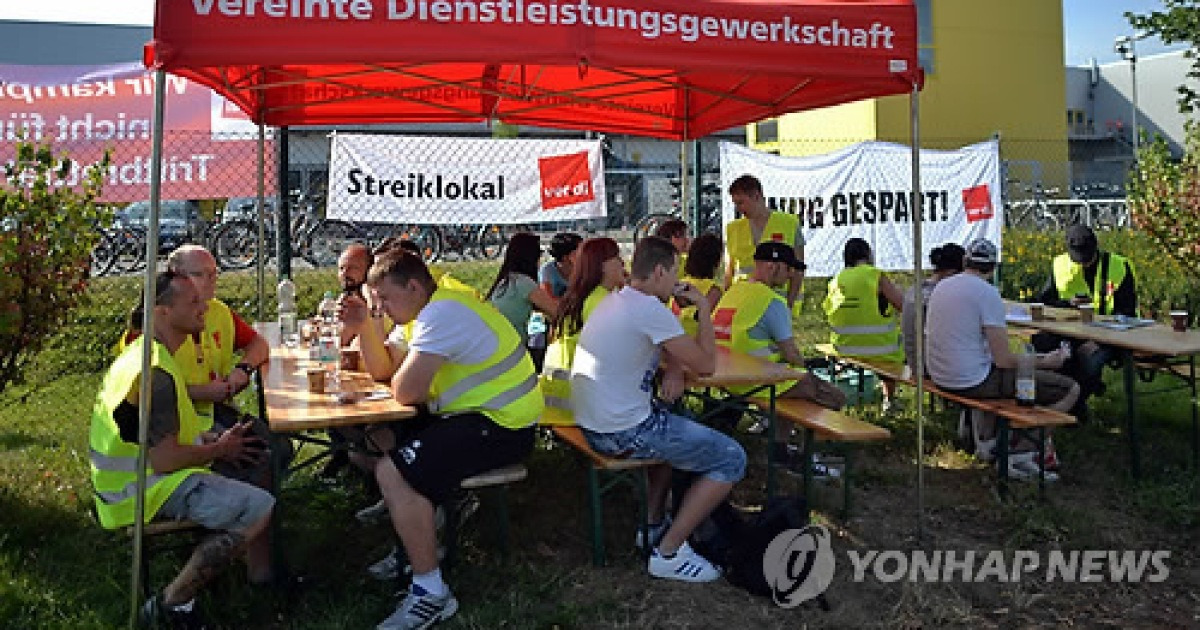 GERMANY STRIKE AMAZON