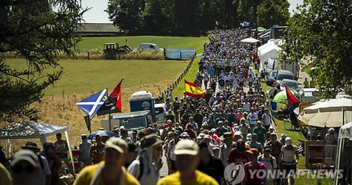 NETHERLANDS FOUR DAY MARCHES