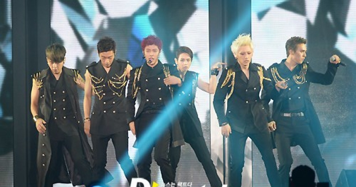 "One team, One spirit"..'비스트', 하나된 여섯 (콘서트)