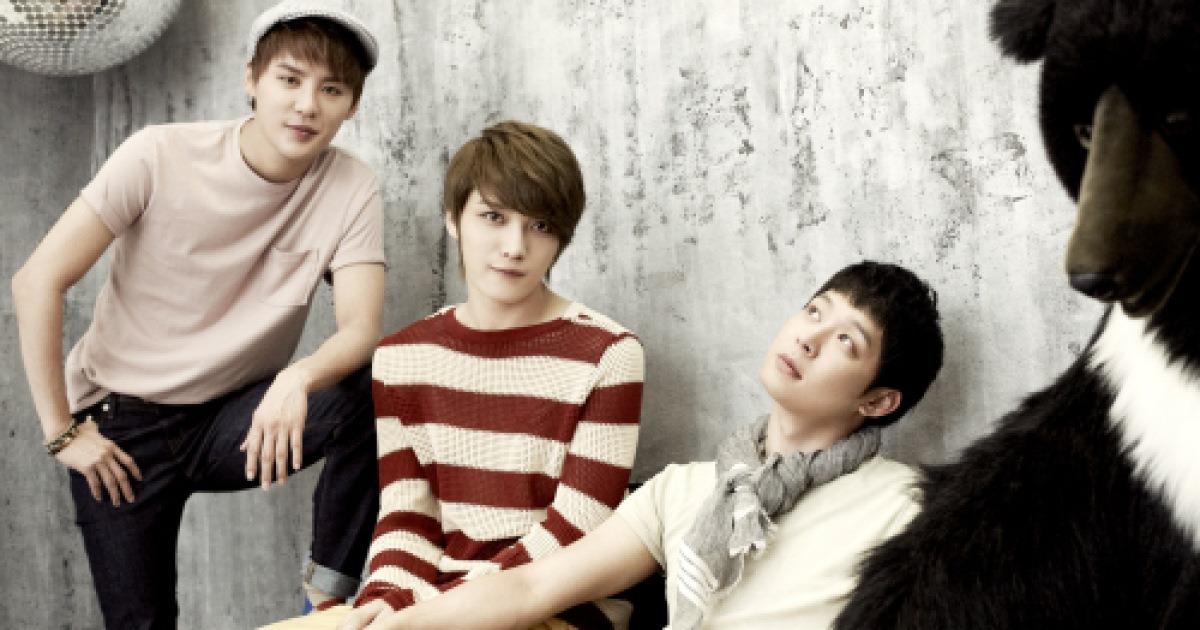 공정위, JYJ 방송활동 방해 시정명령.. SM "유감" VS 씨제스 "환영" 입장차