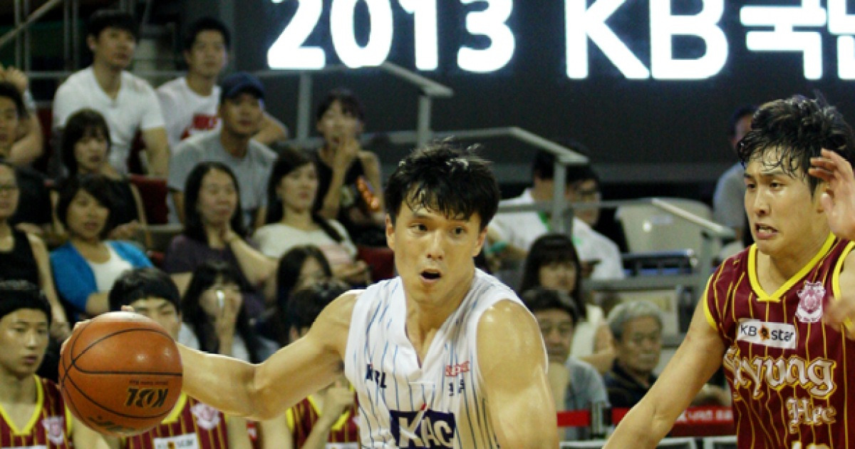 [BK포토] KCC 김효범, "앞 길을 막지마"