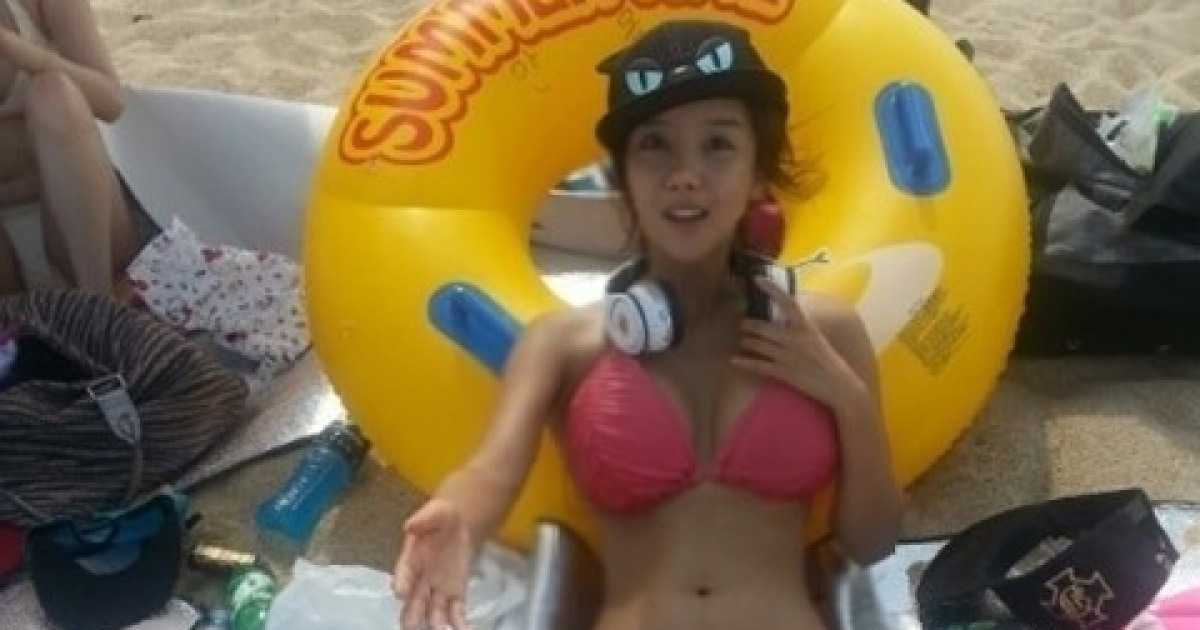 제2의 강예빈 김리하 핑크색 비키니로 볼륨감 자랑 아찔