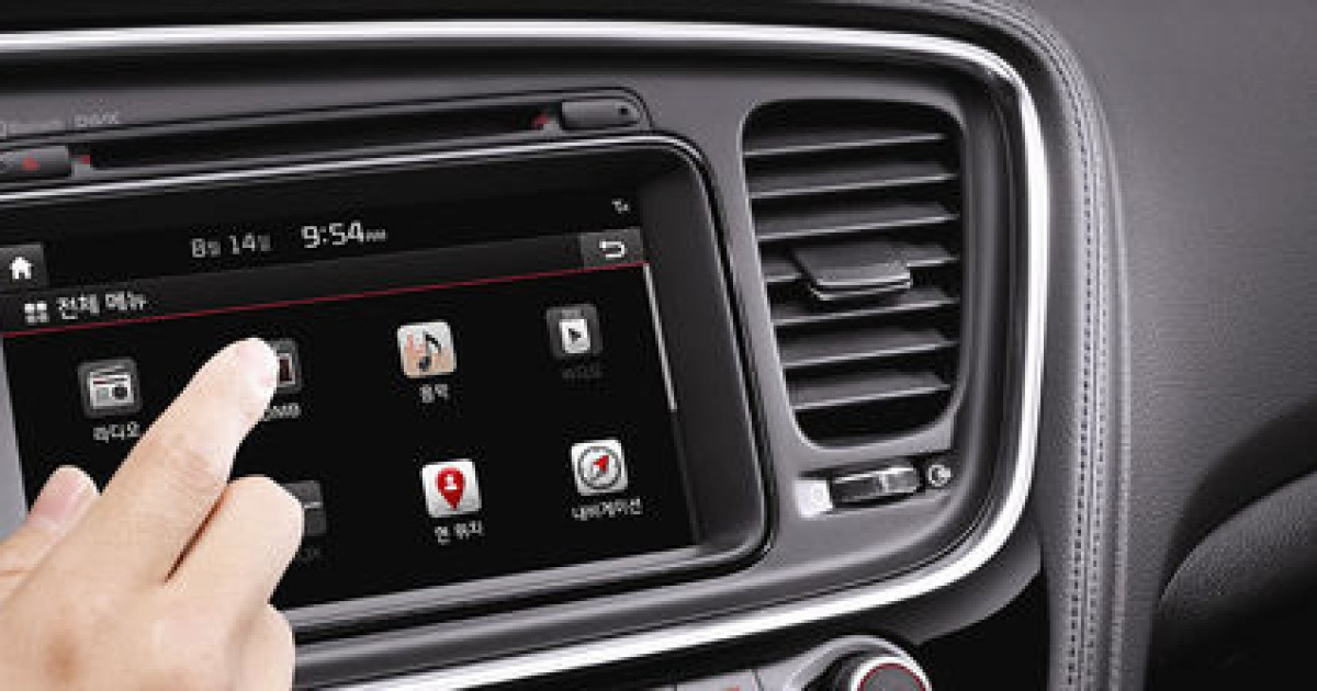 기아차, '내비게이션 UVO 2.0' 출시..더뉴 K5에 최초 적용