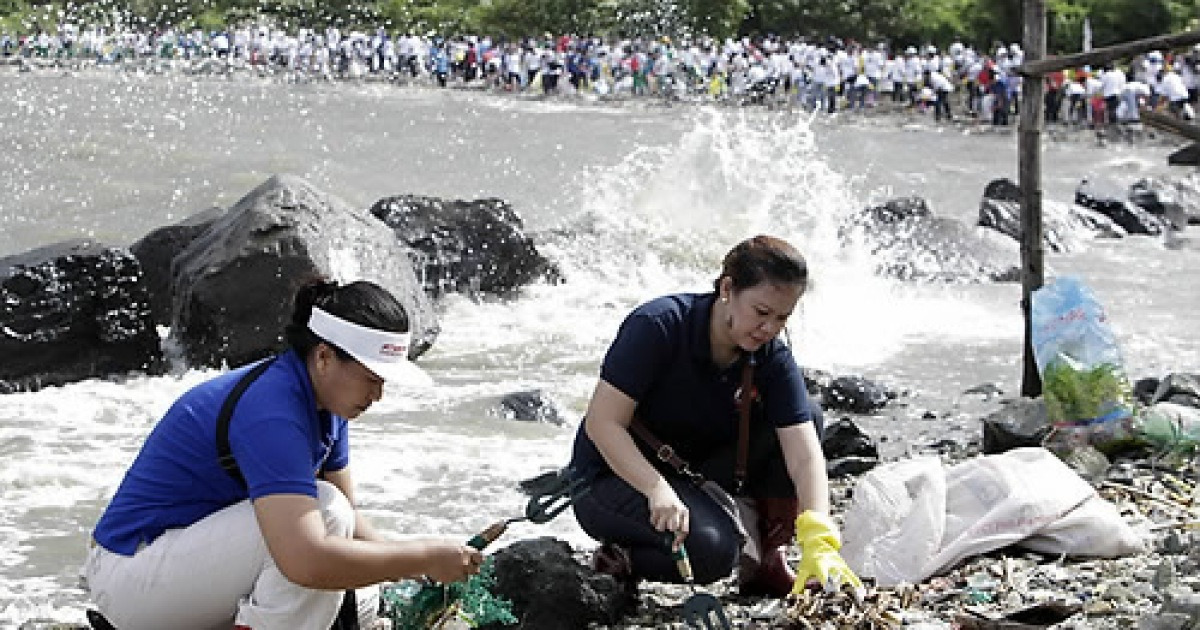 PHILIPPINES ENVIRONMENT WASTE COASTAL CLEAN UP DAY
