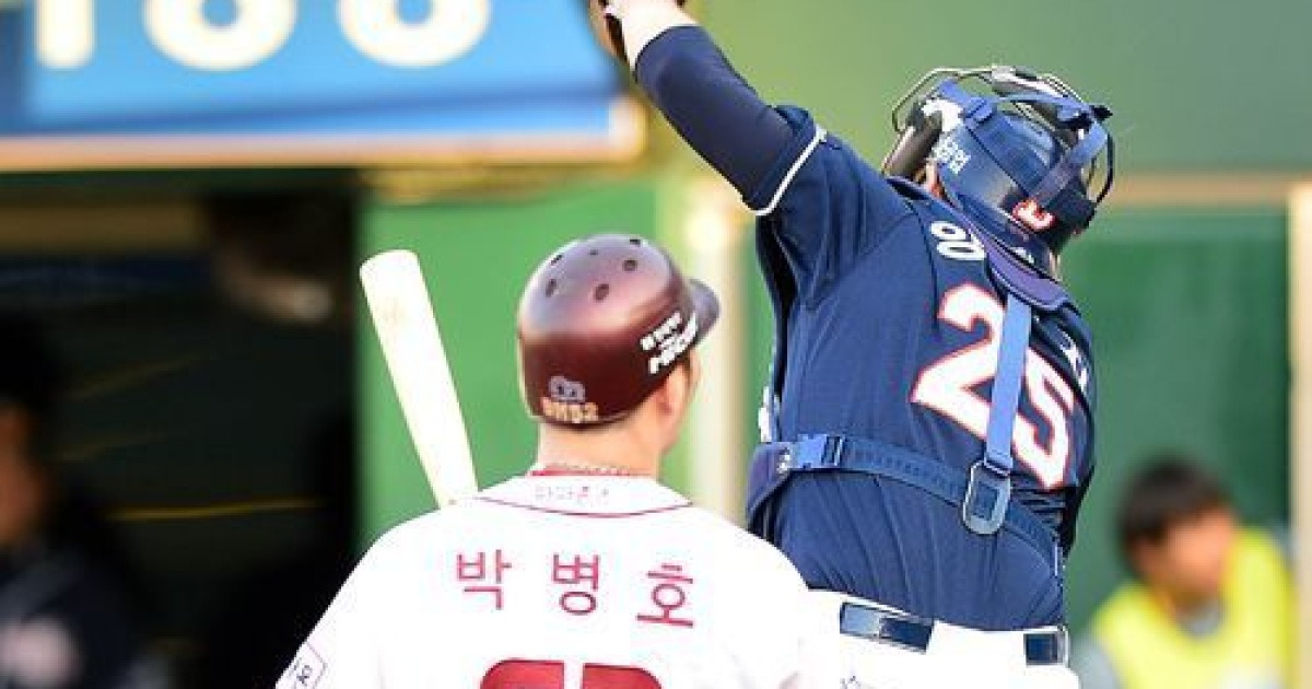 [준PO2] 폭투, 실책, 주루사..PS 맞나요?