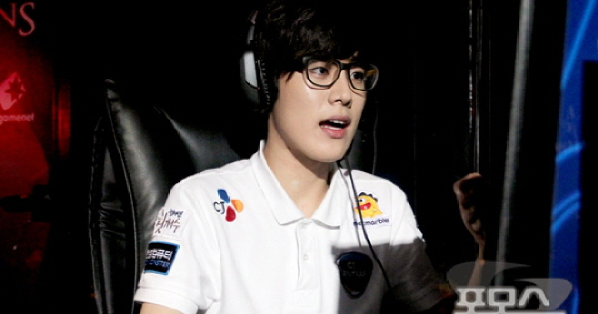 [WCG 대표선발]CJ 블레이즈, 아리-코르키의 노데스 플레이(결승 2세트)