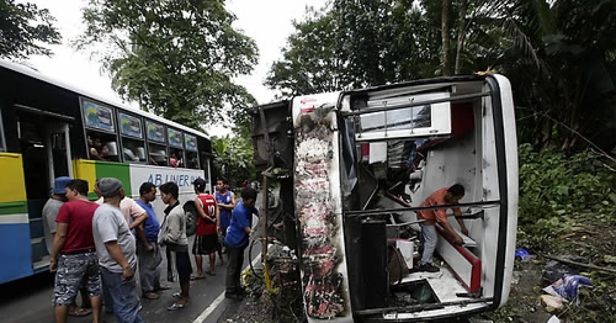 PHILIPPINES ACCIDENT BUS COLLISION