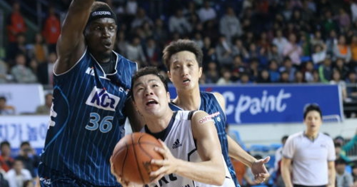 '조성민 끝내기 자유투' KT, KCC 제압..KGC 5연패(종합)