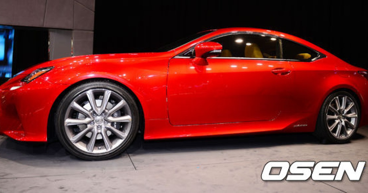 [사진]도쿄모터쇼 2013-'렉서스 RC300h'