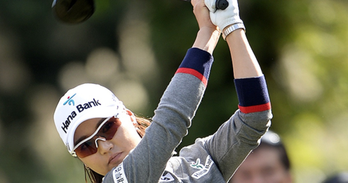 '통한의 더블보기' 유소연, 눈앞에서 우승 놓쳐(2014 KLPGA 개막전)