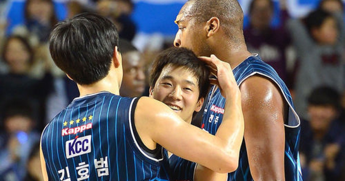 '분노의 3Q 39점' 김민구 없는 KCC, 삼성 대파