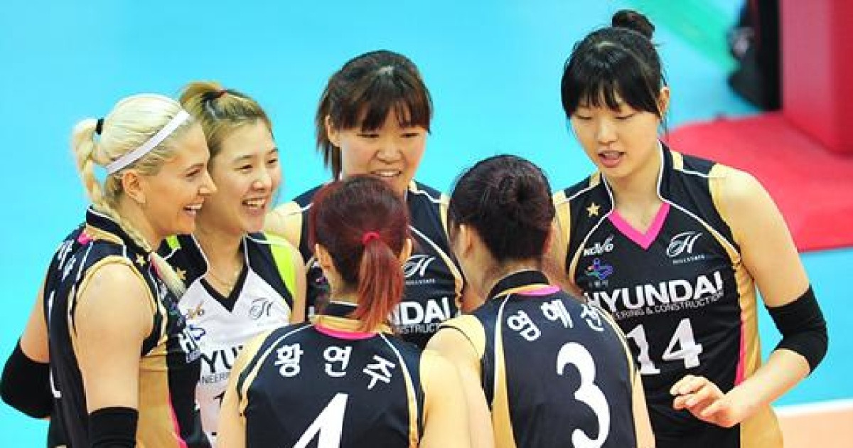 '바샤·양효진 70점 합작' 현대건설, KGC인삼공사 누르고 4연패 탈출