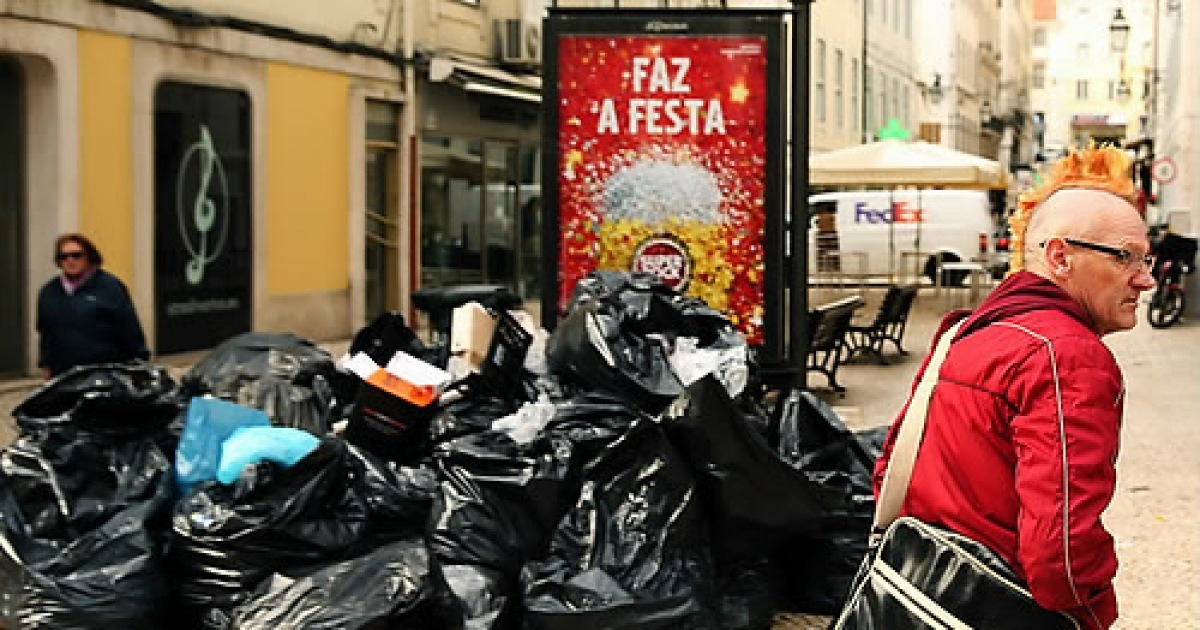 PORTUGAL GARBAGE COLLECTION STRIKE