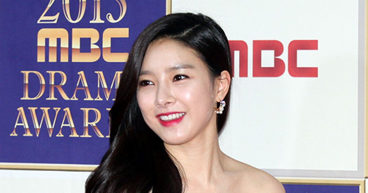 [bnt포토] 김소은, 환한 미소에 글래머러스 몸매 (MBC 연기대상)