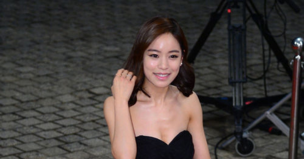 [사진]KBS 연기대상 홍아름,'빛나는 각선미'