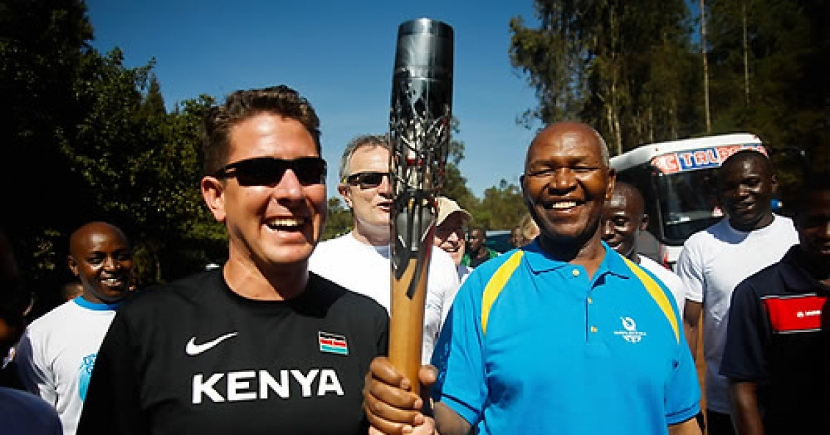 KENYA QUEEN'S BATON ON IT'S TRIP IN KENYA