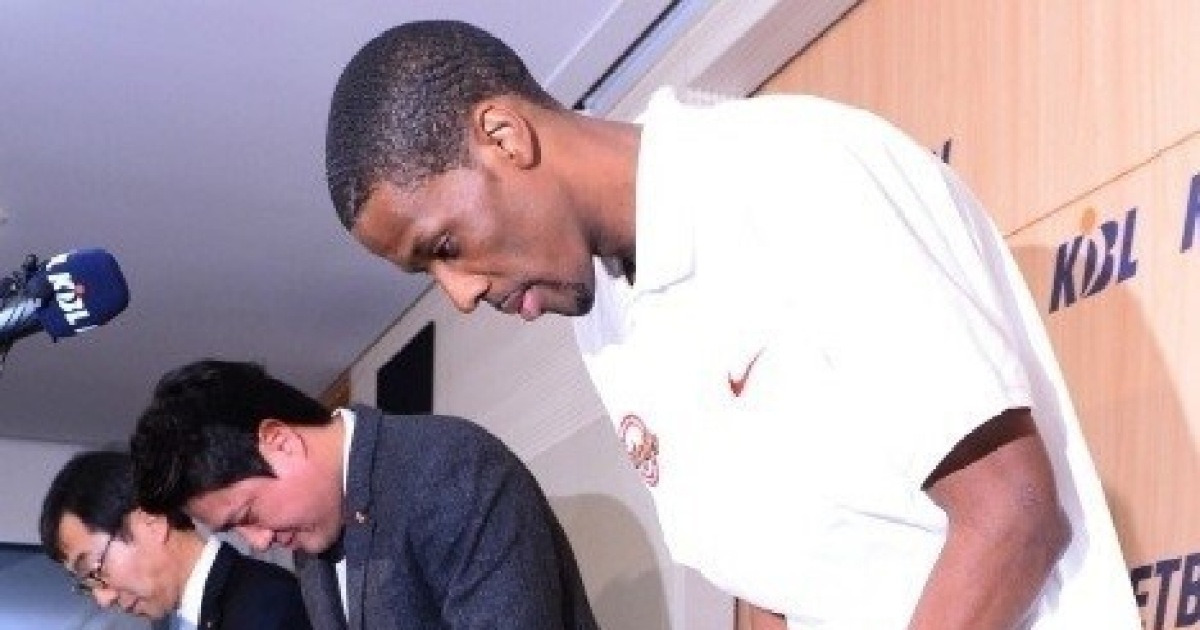 [엿보기] 헤인즈 사과..'해야하는' SK, '부담스러운' KCC