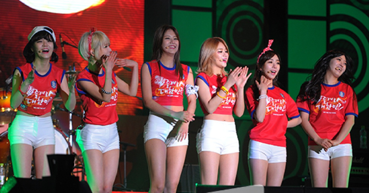 [TD포토] AOA '강추위에 웃음만 나네~'