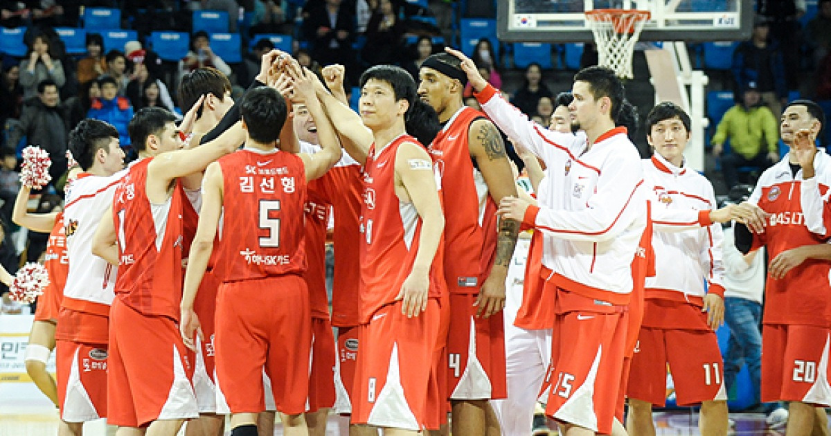 [KBL] SK 플레이오프 1차전, 오리온스 상대로 승리거둬