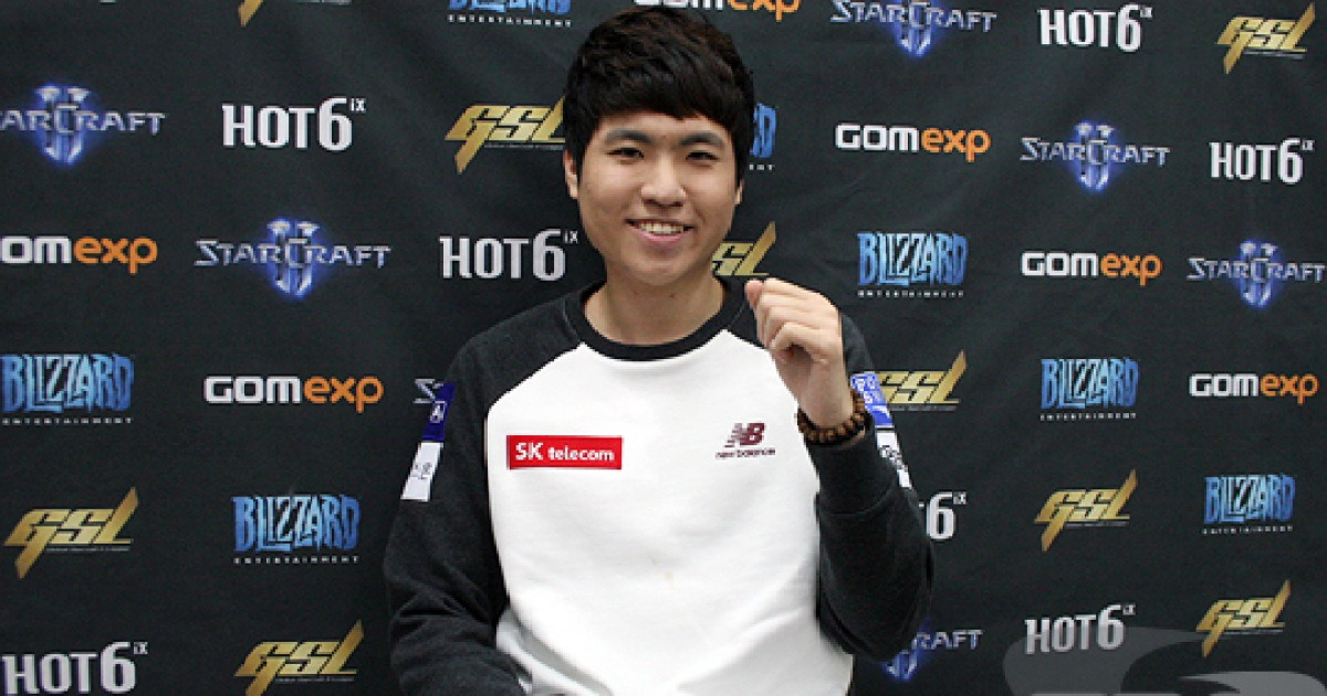 [WCS GSL]히드라리스크 앞세운 어윤수, 기세 좋게 선취점(D-1세트)