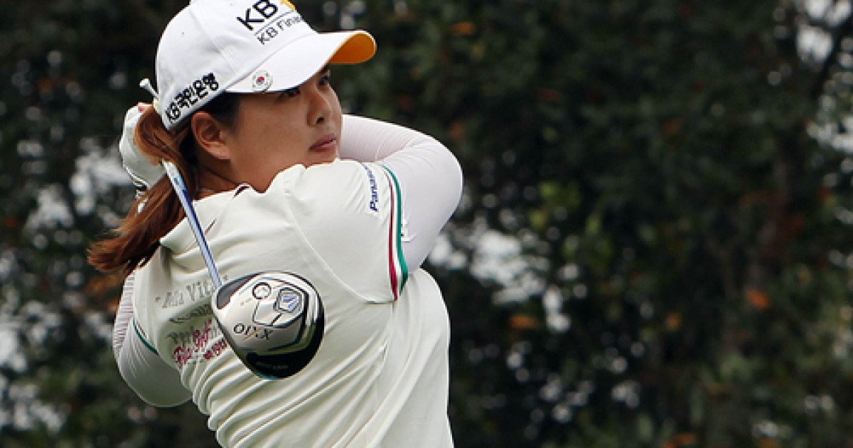 박인비, LPGA KIA클래식 1라운드 선두권 출발