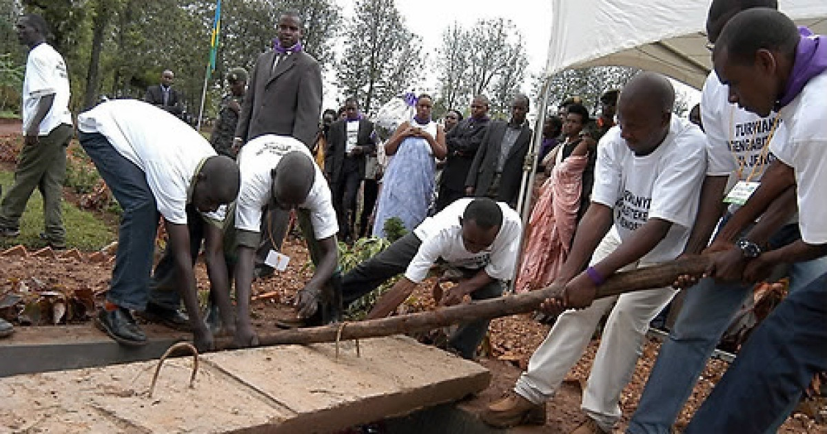 FILE RWANDA GENOCIDE 20TH ANNIVERSARY