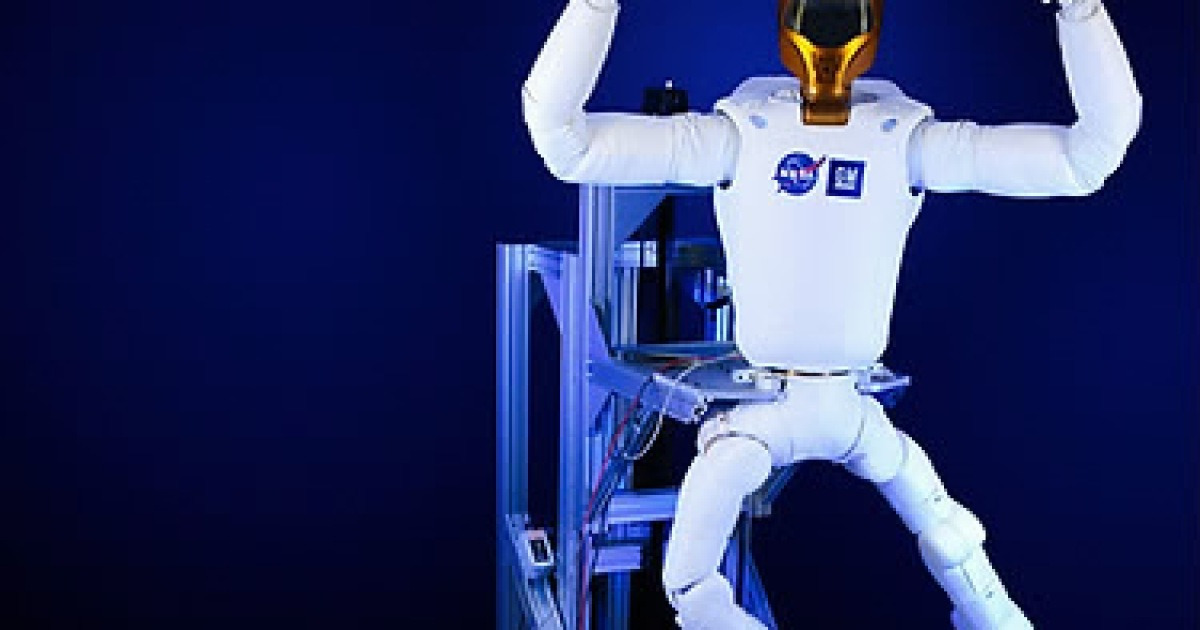 USA SPACE PROGRAMMES ROBONAUT