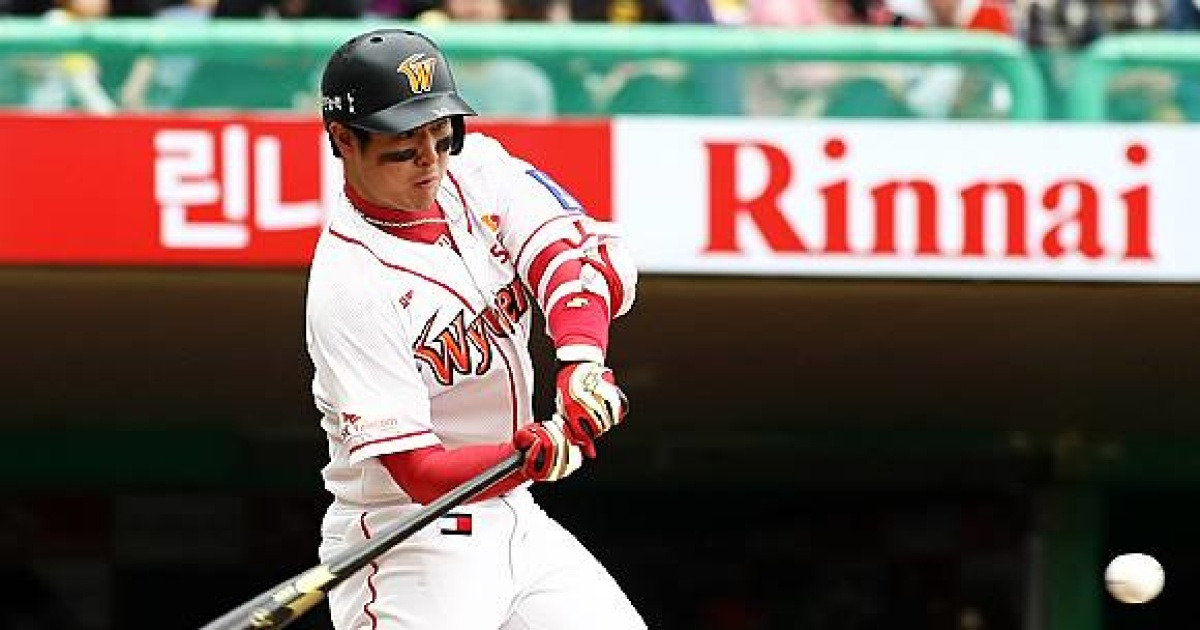 [WOWTV 프로야구] 9회말 최정이 끝냈다.. SK, NC에 짜릿한 역전승