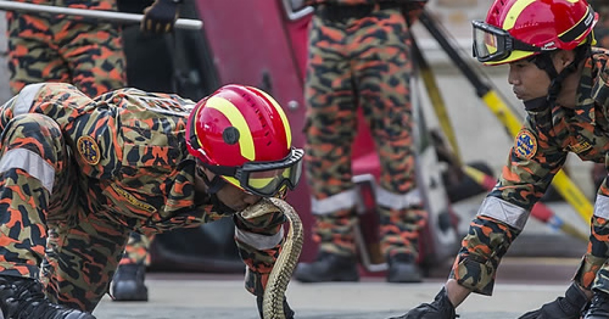 MALAYSIA FIREFIGHTERS