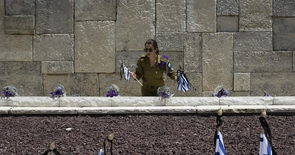 MIDEAST ISRAEL REMEMBRANCE DAY