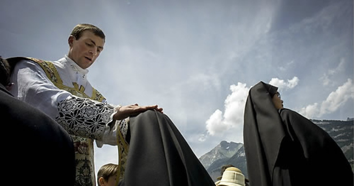 SWITZERLAND ORDINATION ST PIUS X