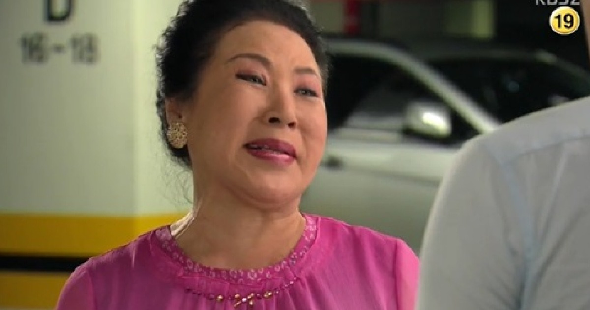 '사랑과 전쟁' 이혼한 시어머니, 예단 비 1억 요구