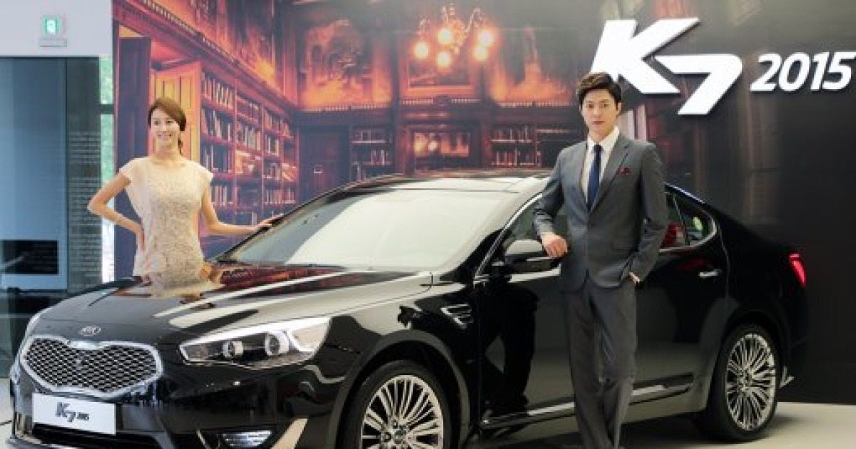 [포토]기아차, K7 2015 '일부 디자인 변경하고 강조된 고급스러움'